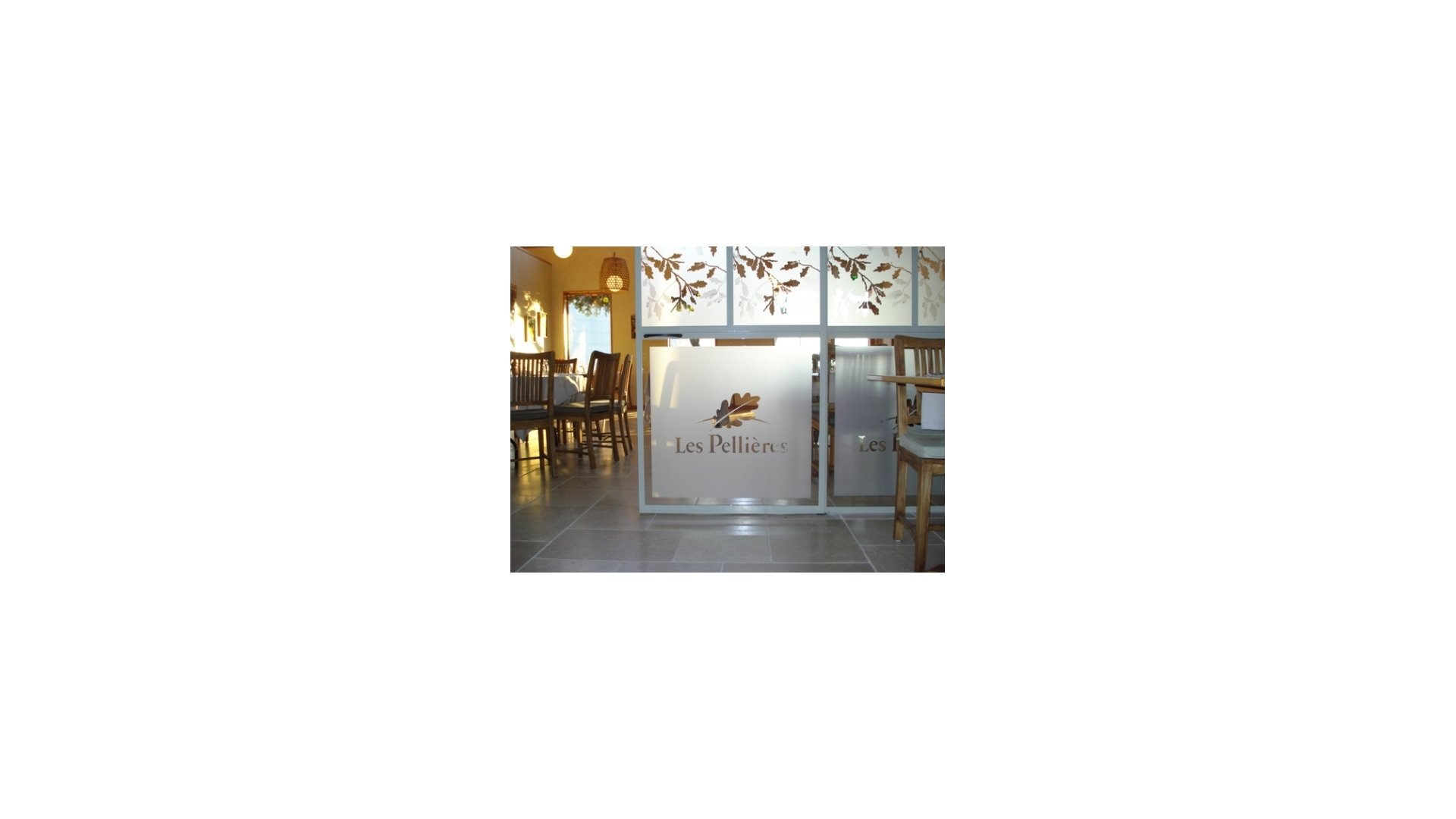 Sliding glass partitions -macocco, glass solutions for homes stores ...